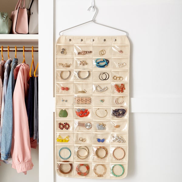 hanging display pockets
